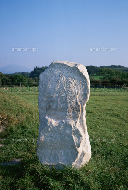 石 アングルジー島 北ウェールズ イギリス[01159000764]の写真素材・イラスト素材｜アマナイメージズ