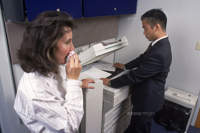 Germs in the Office[01808025177]の写真素材・イラスト素材｜アマナイメージズ