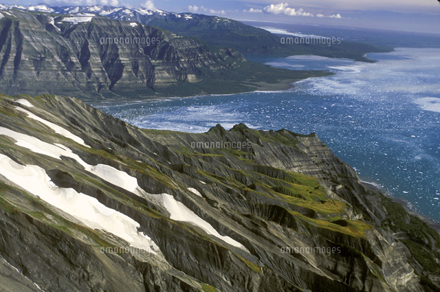 Icy bay (aerial)[02314000007]の写真素材・イラスト素材｜アマナイメージズ