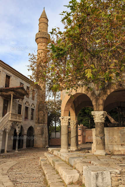 Hippocrates Plane Tree, fountain and mosque, Plateia Platanou ...