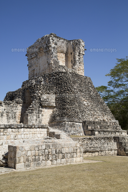 Dzibilnocac (Painted Vault) Temple, Dzibilnocac, Mayan archaeological ...