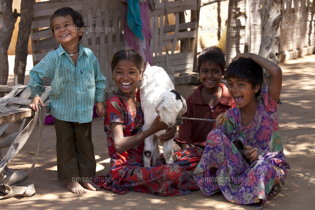 Happy Indian children in typical Rajasthani village of Nimaj, Rajasthan ...
