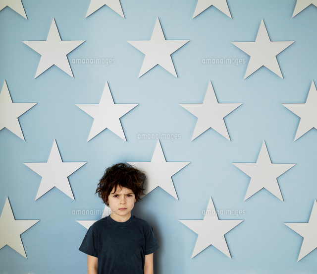 stars on wall.jpg[20075000307]の写真素材・イラスト素材｜アマナイメージズ