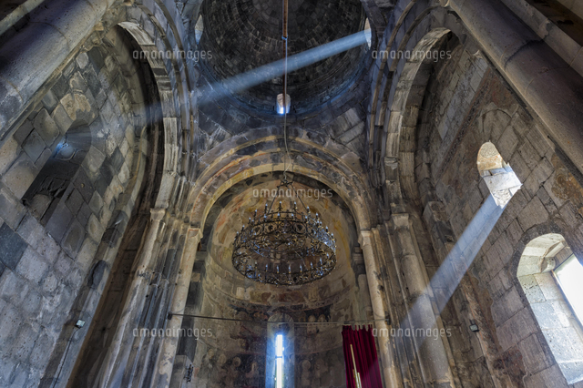 Interior, 11th-century Haghpat Monastery, Unesco World[20080016823]の写真 ...