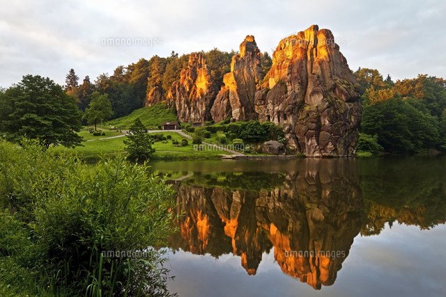 Extern stones, Externsteine, sunrise, sandstone formation[20080017045]の ...