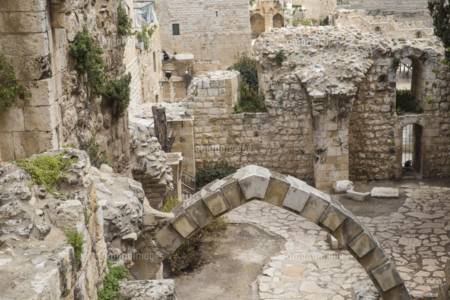 Israel, Jerusalem, Old City, Ancient ruins in The Jewish Quarter ...