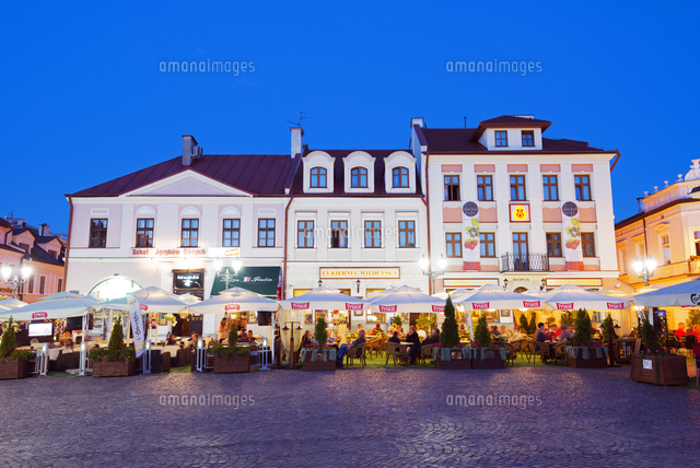 Europe, Poland, Rzeszow, rynek town square[20088065020]の写真素材・イラスト素材｜アマナ ...