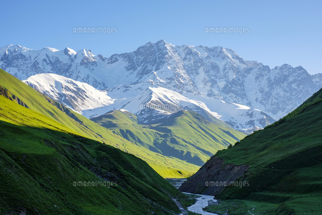 Shkhara peak in the massif known as the Bezingi (or Bezengi) Wall ...