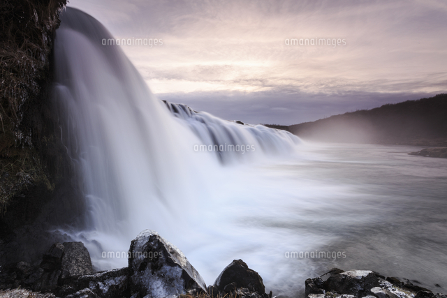 A view of the Faxifoss waterfall in southern Iceland.[20089009833]の写真素材 ...