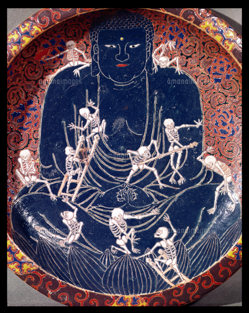 Plate depicting Buddha with ten skeletons[22040051400]の写真素材・イラスト素材｜アマナイメージズ