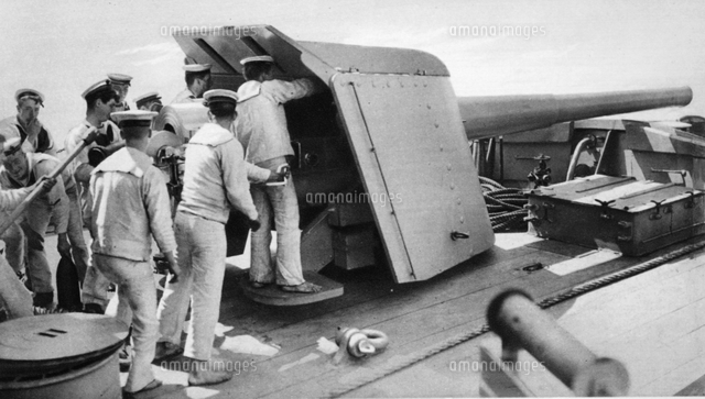 The British monitors' long-range gun: a typical 6-inch Quick ...