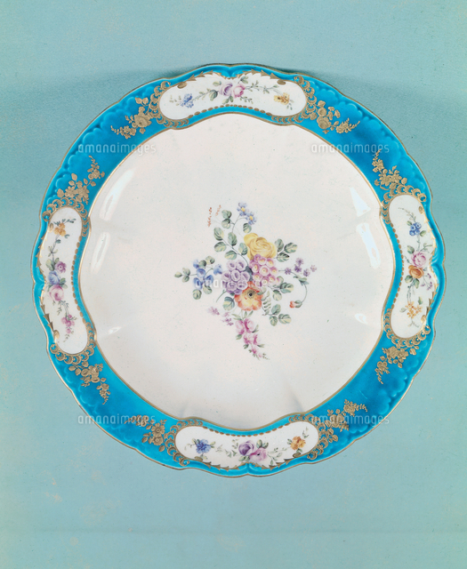 Plate decorated with a floral pattern, Sevres[22040216470]の写真素材・イラスト素材 ...