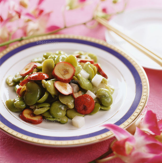 Broad beans with hawthorn and yam[22199022299]の写真素材・イラスト素材｜アマナイメージズ