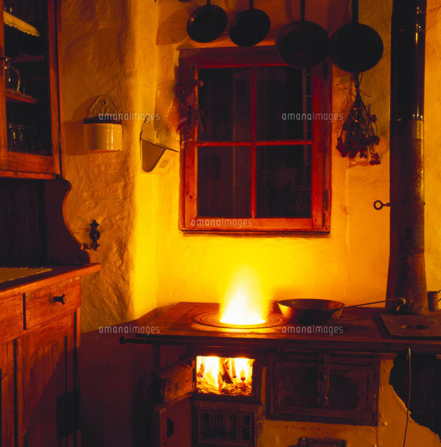 Cooking Stove with Burning Flame[22199041416]の写真素材・イラスト素材｜アマナイメージズ