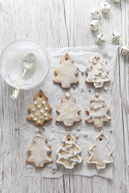 Tree shaped edible christmas tree decoration biscuits[22199084453]の写真素材 ...