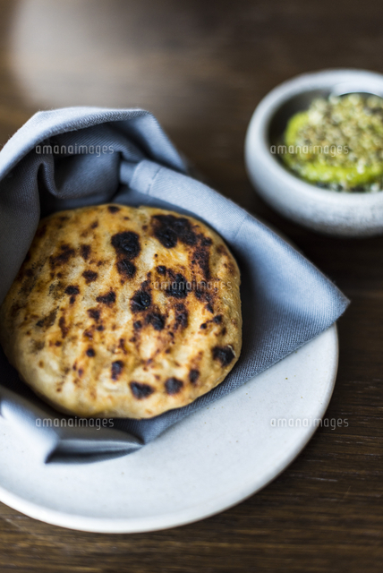 Fermented Potato Bread[22199088336]の写真素材・イラスト素材｜アマナイメージズ