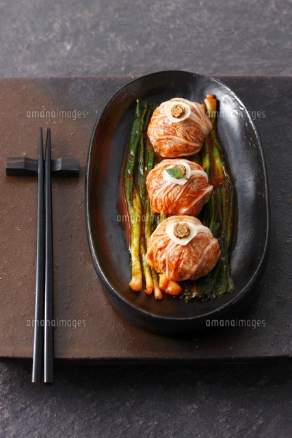 Bossam Kimchi(Wrapped Kimchi) and Leek Kimchi,Korean Food[22215001209]の ...