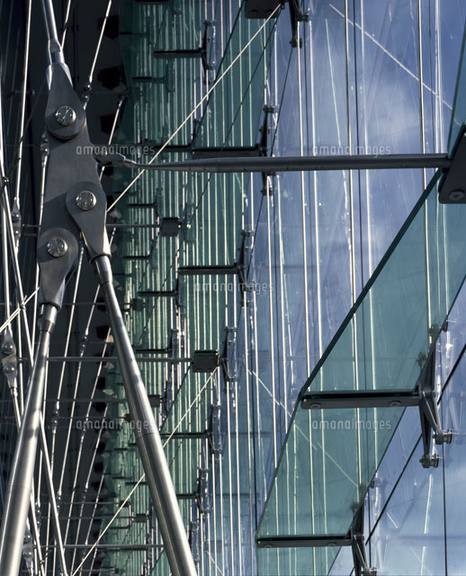 Sony Center,Glazing and support detail.[25937003777]の写真素材・イラスト素材｜アマナイメージズ