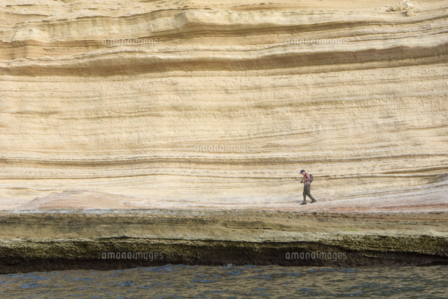 Hiker at Punta Colorado Baja California, Mexico[32243006393]の写真素材・イラスト ...