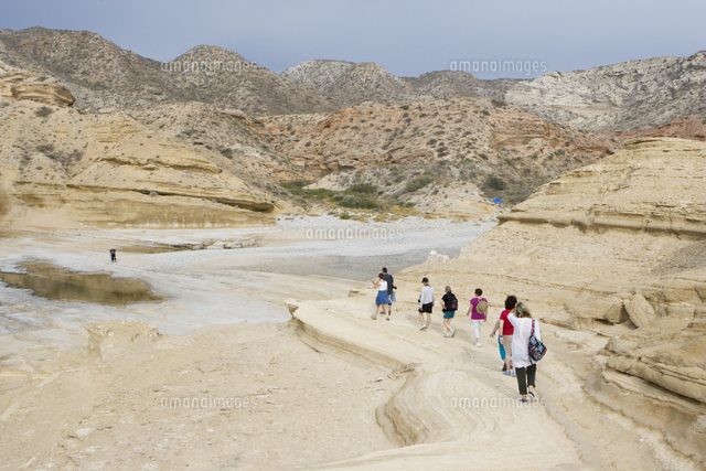 Hikers at Punta Colorado Baja California, Mexico[32243006394]の写真素材・イラスト ...