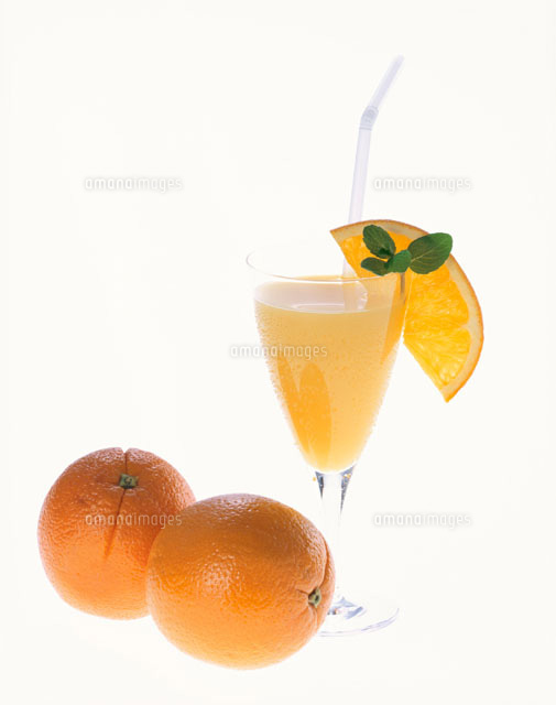 オレンジジュース[02022026066]の写真素材・イラスト素材｜アマナイメージズ