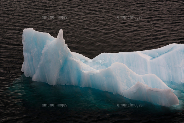 Ice floes, detail, Erik Eriksenstretet strait separating Kong Karls ...