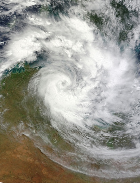 Tropical Cyclone Paul over Australia.[11079015457]の写真素材・イラスト素材｜アマナイメージズ