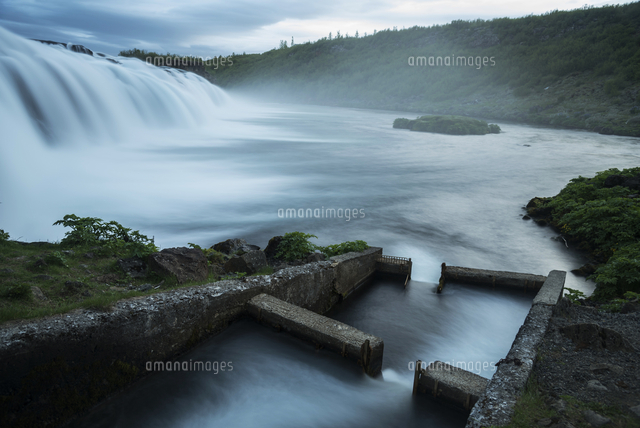 Iceland, Faxafoss waterfall[11094022534]の写真素材・イラスト素材｜アマナイメージズ