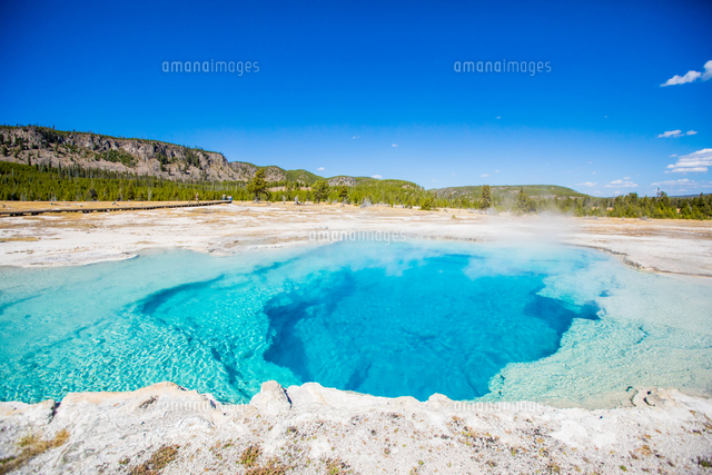 Rainbow Geyser and surreal the colors that the different bacteria ...