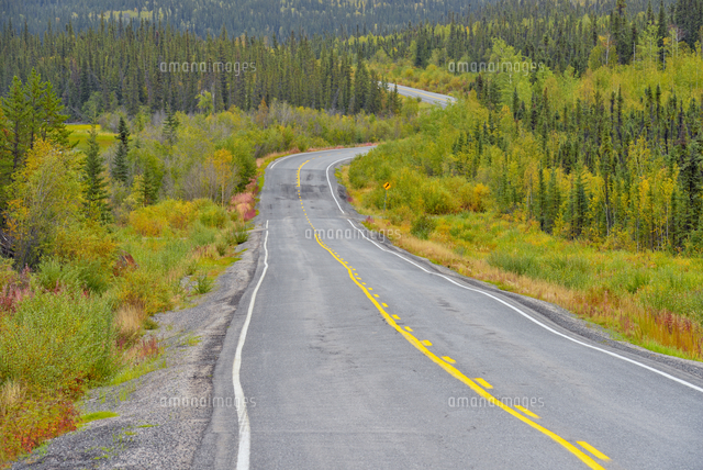 Ingraham Trail road, Yellowknife, Northwest Territories, Canada ...